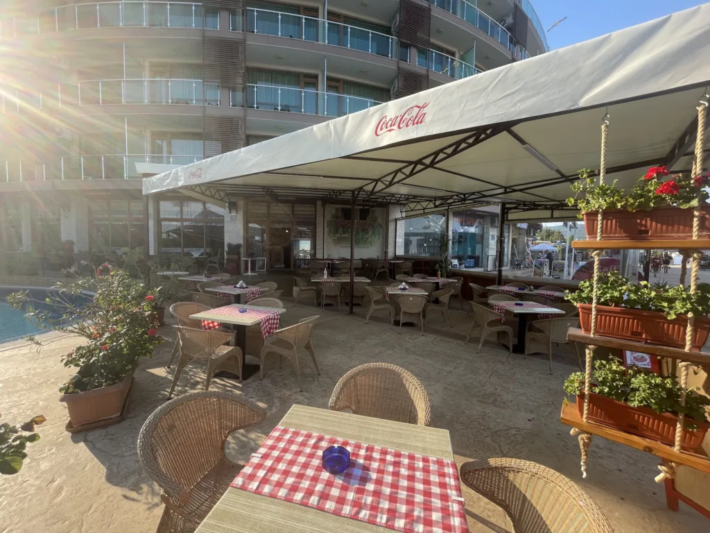 Briz Restaurant | Слънчев бряг - Kude.BG